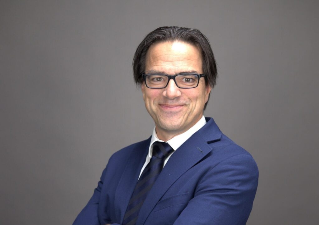 Martin Bickl - Deutsche Hochschule für angewandte Wissenschaften